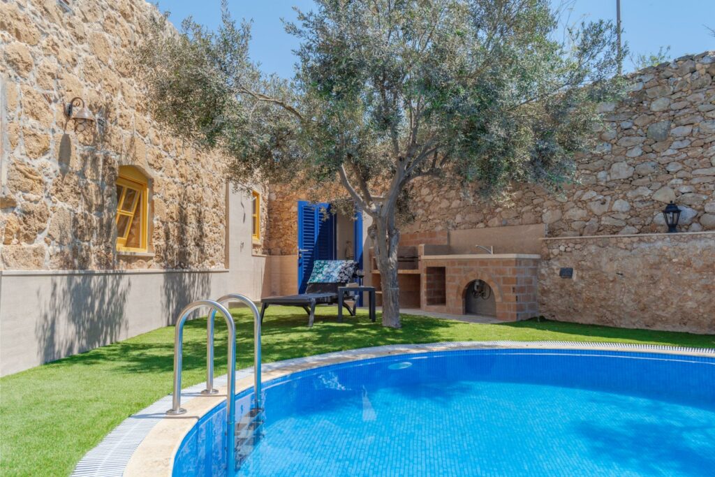 Farmhouse and Villa Accommodation in Gozo - Pergola Farmhouses Gozo